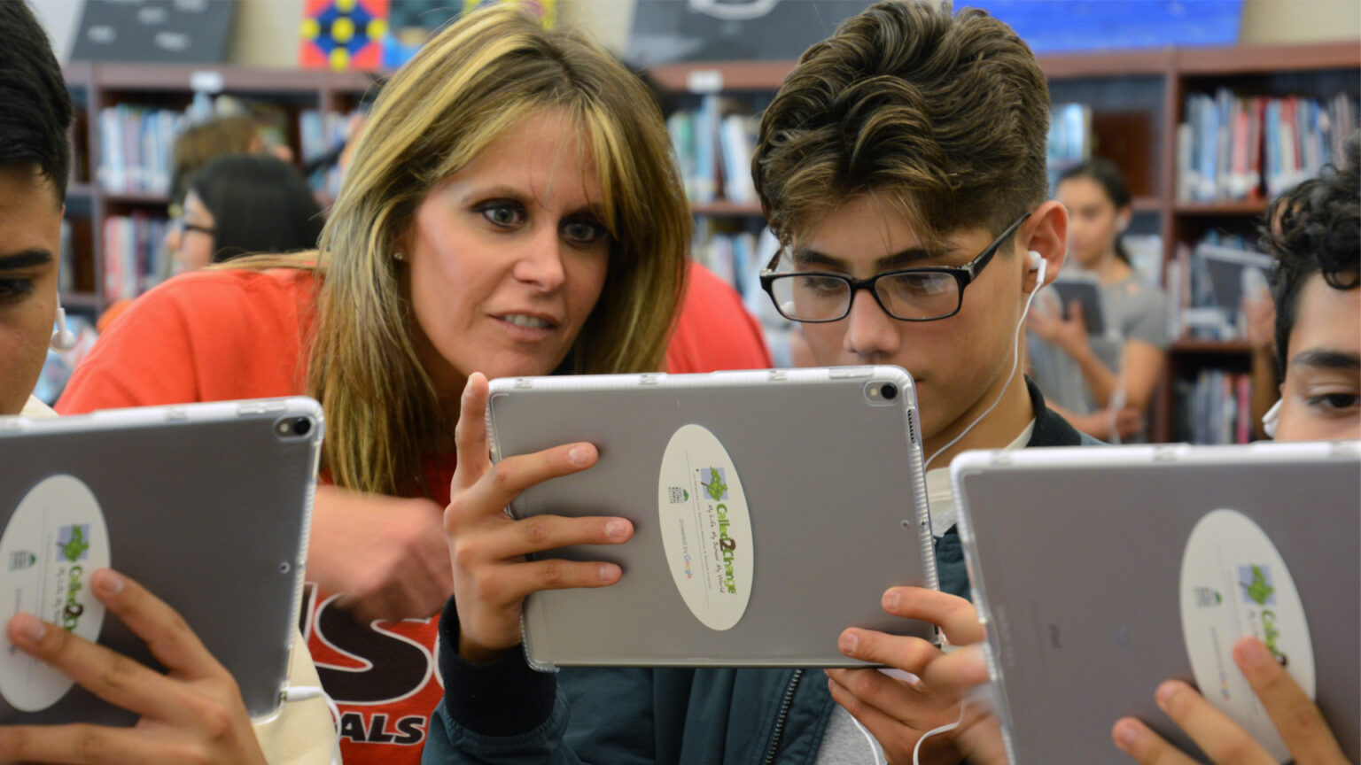 The Survivor Tree - Oklahoma City National Memorial & Museum